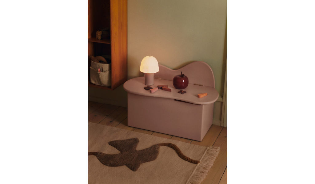 Slope Storage Bench | Konsepti