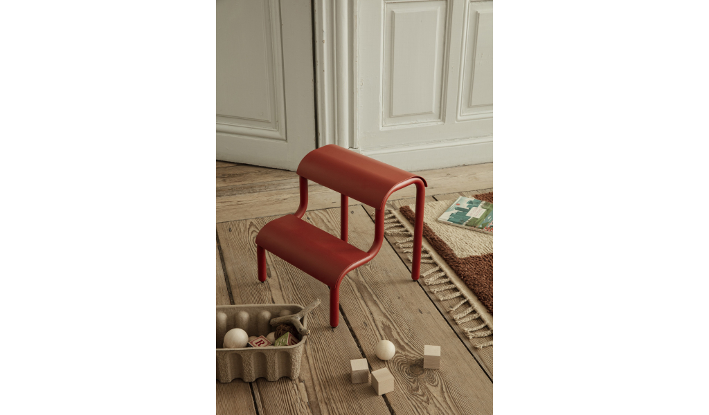 Up Step Stool | Konsepti