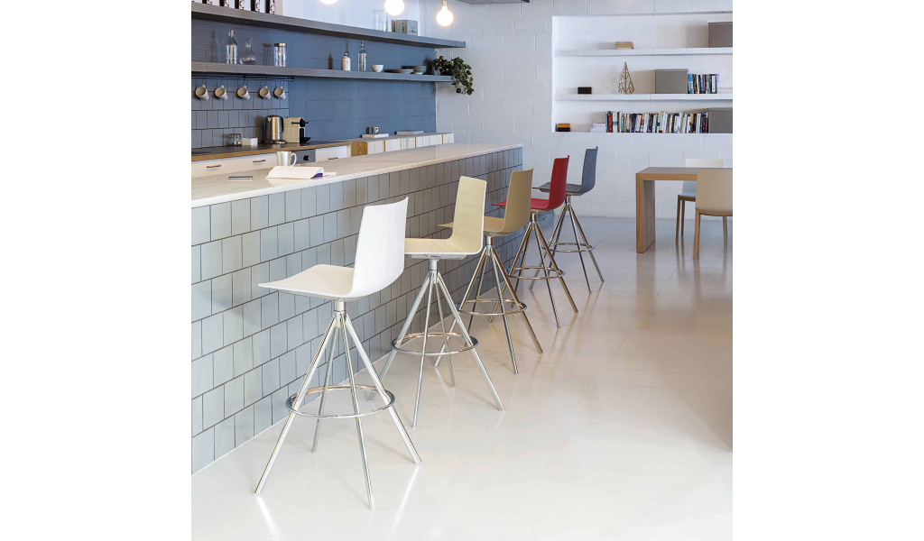 Flex Bar Stool | Konsepti.com