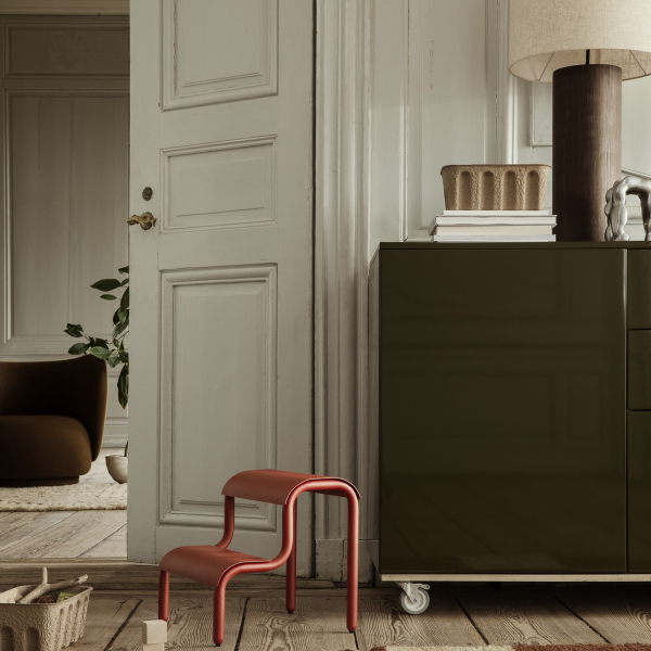 Up Step Stool | Konsepti.com