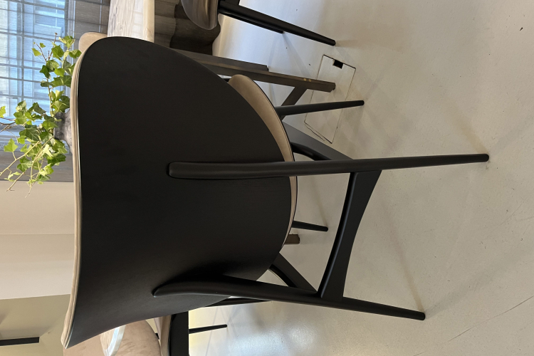 Alma, ex-display | Konsepti.com