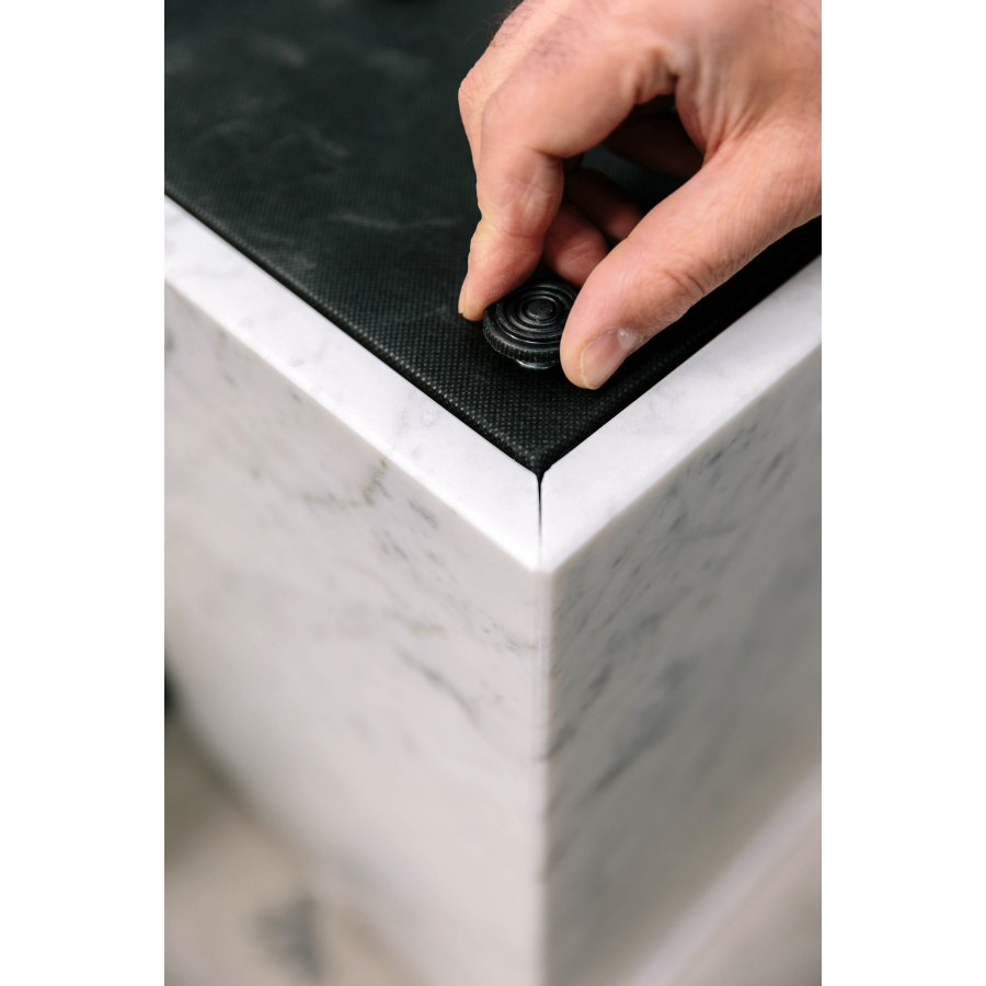 Plinth Tall | Konsepti
